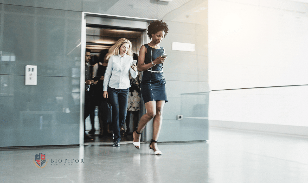 Cara Naik Lift: Panduan Lengkap untuk pemula