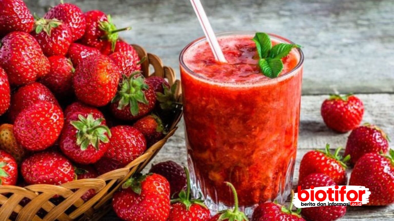 Manfaat Jus Strawberry: Nikmati Kelezatan & Manfaat Kesehatannya!