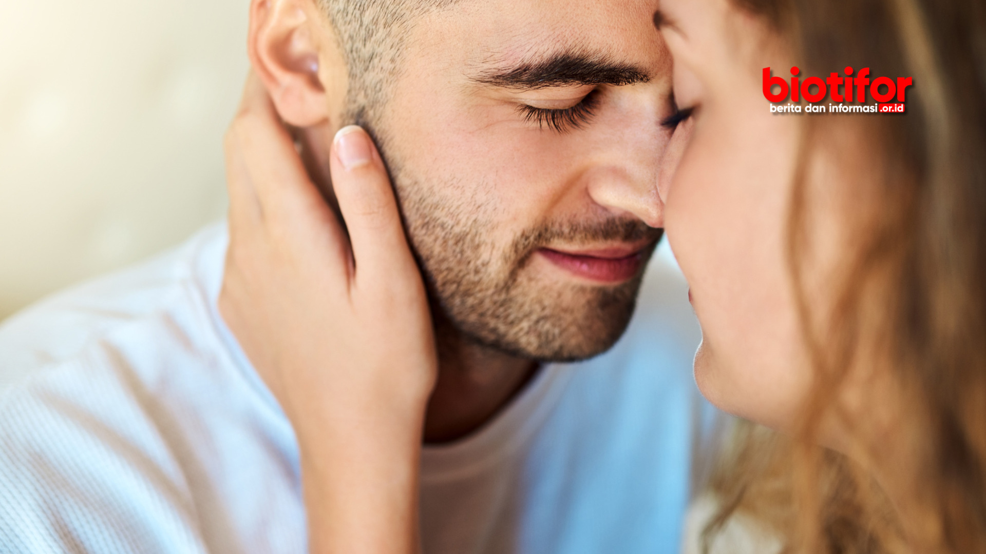 Mengenal Apa itu Love Bombing, Ciri-Ciri, dan Bahayanya - Biotifor