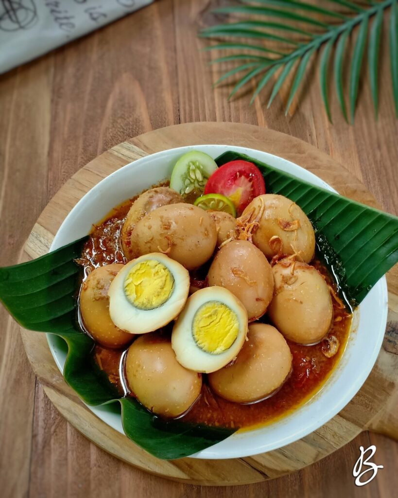 Cara Memasak Semur Telur yang Menggugah Selera - Biotifor